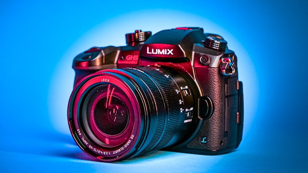 Best Budget Mirrorless Camera In 2025